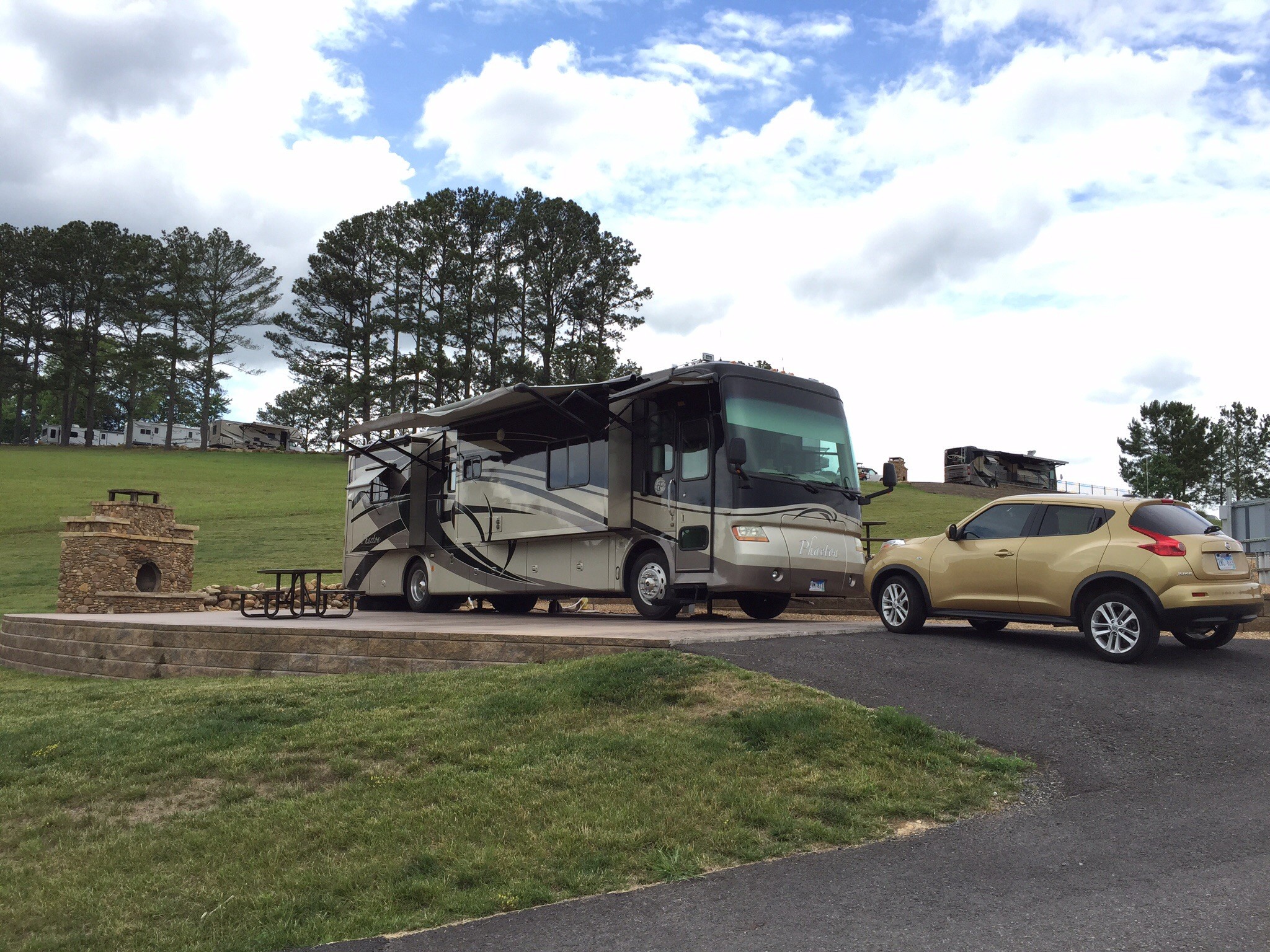 Awesome Lake View RV Resort! - RV Beagle